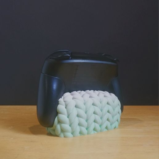 Free STL file Textured Controller Stand 4 Pack Bundle || Knitted ...