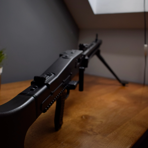 🔫 Real Size 1:1 Display MG42.・ STL File for 3D printing・Cults