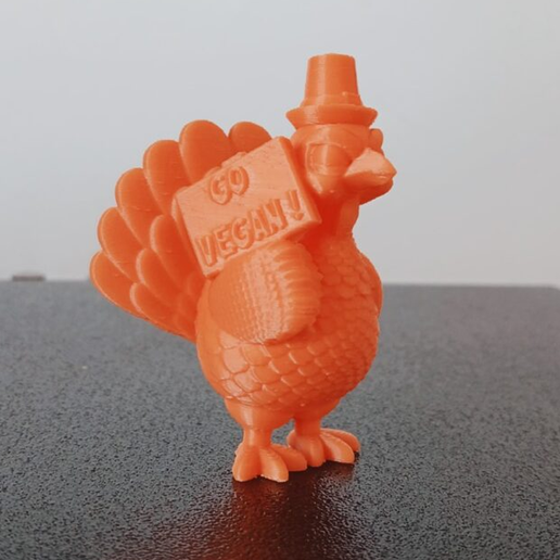 Free STL file Turkey thanksgiving figurine go vegan 🦃 ・3D printable ...