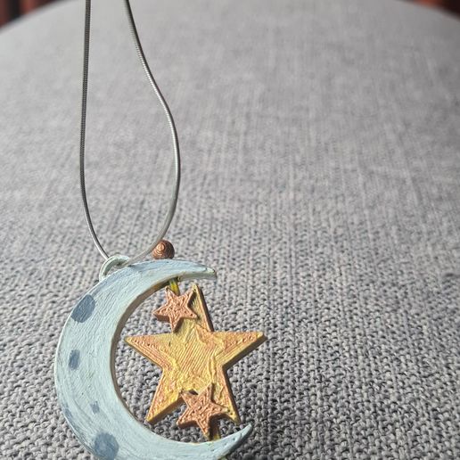 🌙 Moon Fidget Pendant・Free STL File for ・Cults