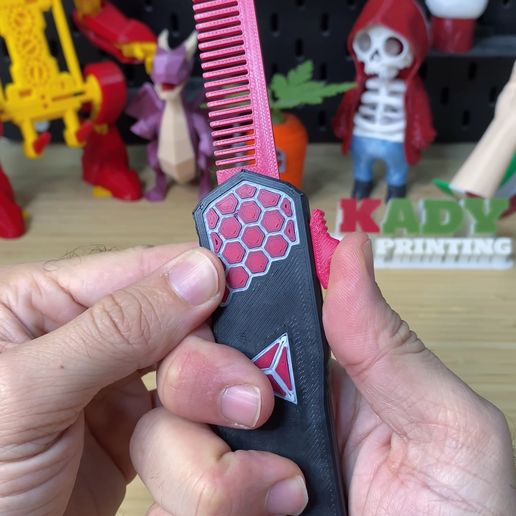 3D print Fully printable OTF fidget toy comb・Cults