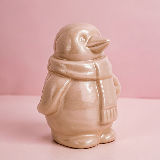 STL file "Cozy Penguin" figurine 🐧 ・3D print design to download・Cults
