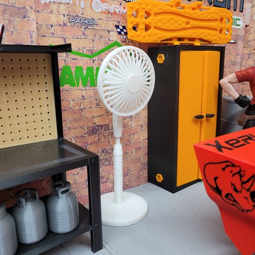 👽 1/10 Oscillating Pedestal Fan・ STL File for ・Cults