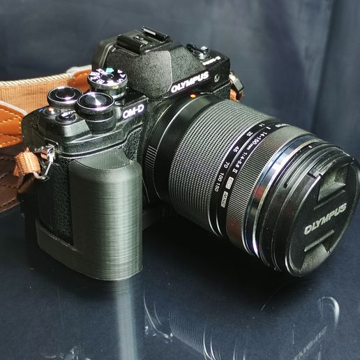 🧑‍🔧 Olympus E-M10 III grip (handle)・ STL File for 3D printing・Cults