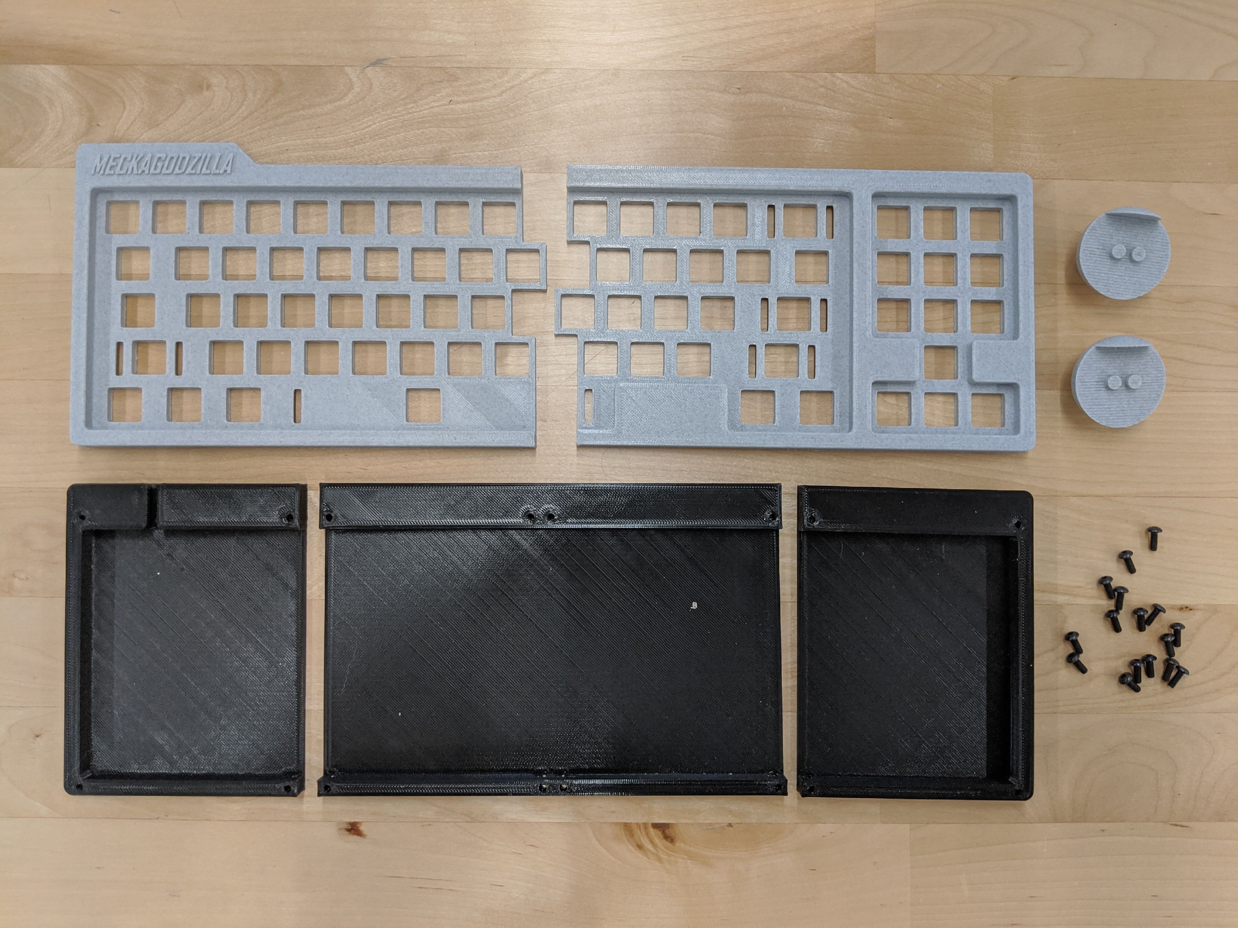 Archivo STL gratis Teclado mecánico - Mechagodzilla・Plan para descargar ...