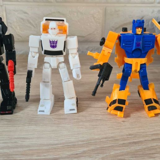 🤖 Runamuck and Runabout G1 style Actionmaster + ALTMODE・ 3D File for 3D ...
