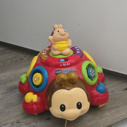 🔋 Vtech Ladybird battery cover toy・ STL File for 3D printing・Cults