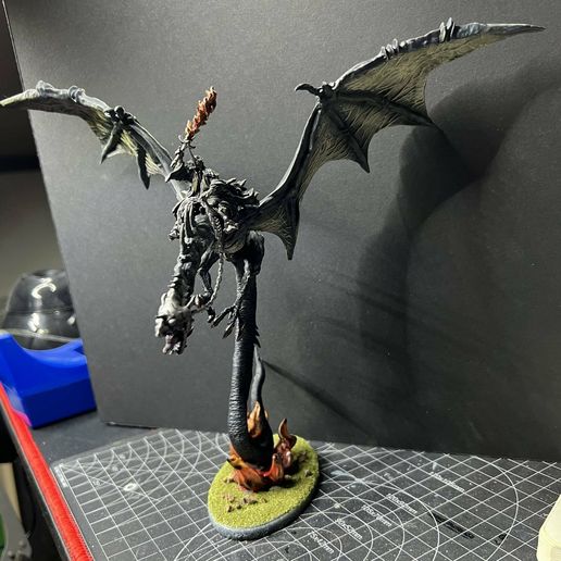 🤴 WRAITH ON FLYING SERPENT( KING version)・ STL File for 3D printing・Cults