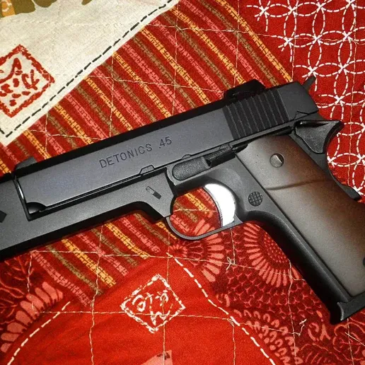 🔫 Chisato's gun / Lycoris Recoil・Free STL File for 3D printing・Cults