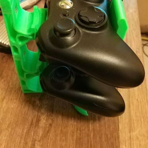 🎮 Xbox 360 stand・Free 3D File for ・Cults