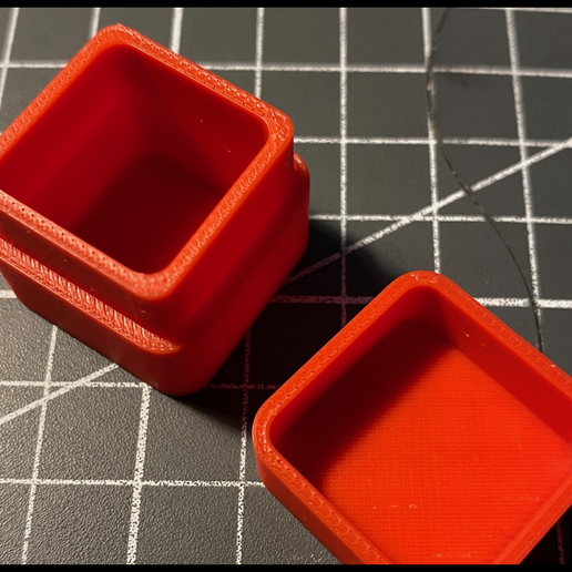 STL file 25x25x22mm box, storage box, micro SD card, model making ...