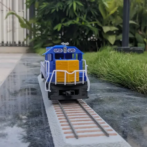 🚂 GP15 Locomotive (CSX) - Dragon Railway・Free 3D File for ・Cults