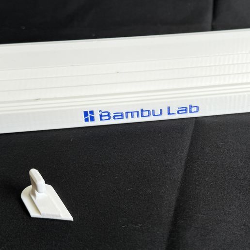 STL file wall mounted BAMBU XC1 build plate storage for IKEA Skadis ...