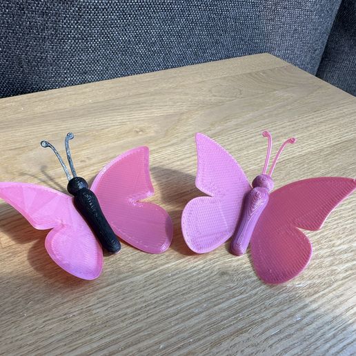 🦋 Butterfly shoe charm・Free STL File for 3D printing・Cults