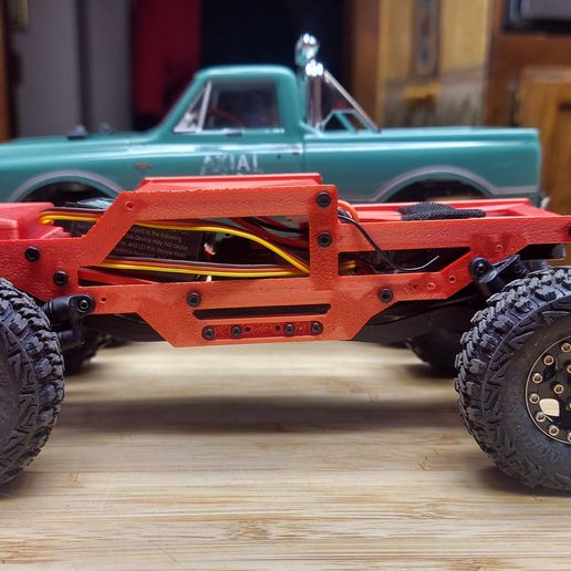 📱 SCX24 Warthog Chassis・3D Print with the Ender 3 S1 3D printer・Cults