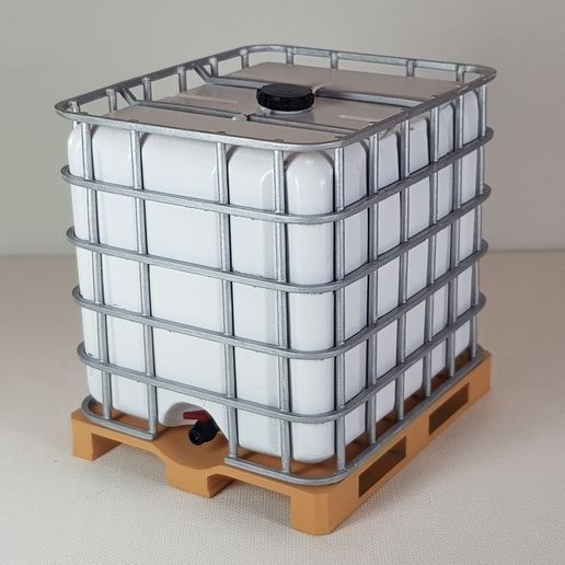 🪖 PVC tank 1000l scale 1:14・ STL File for ・Cults