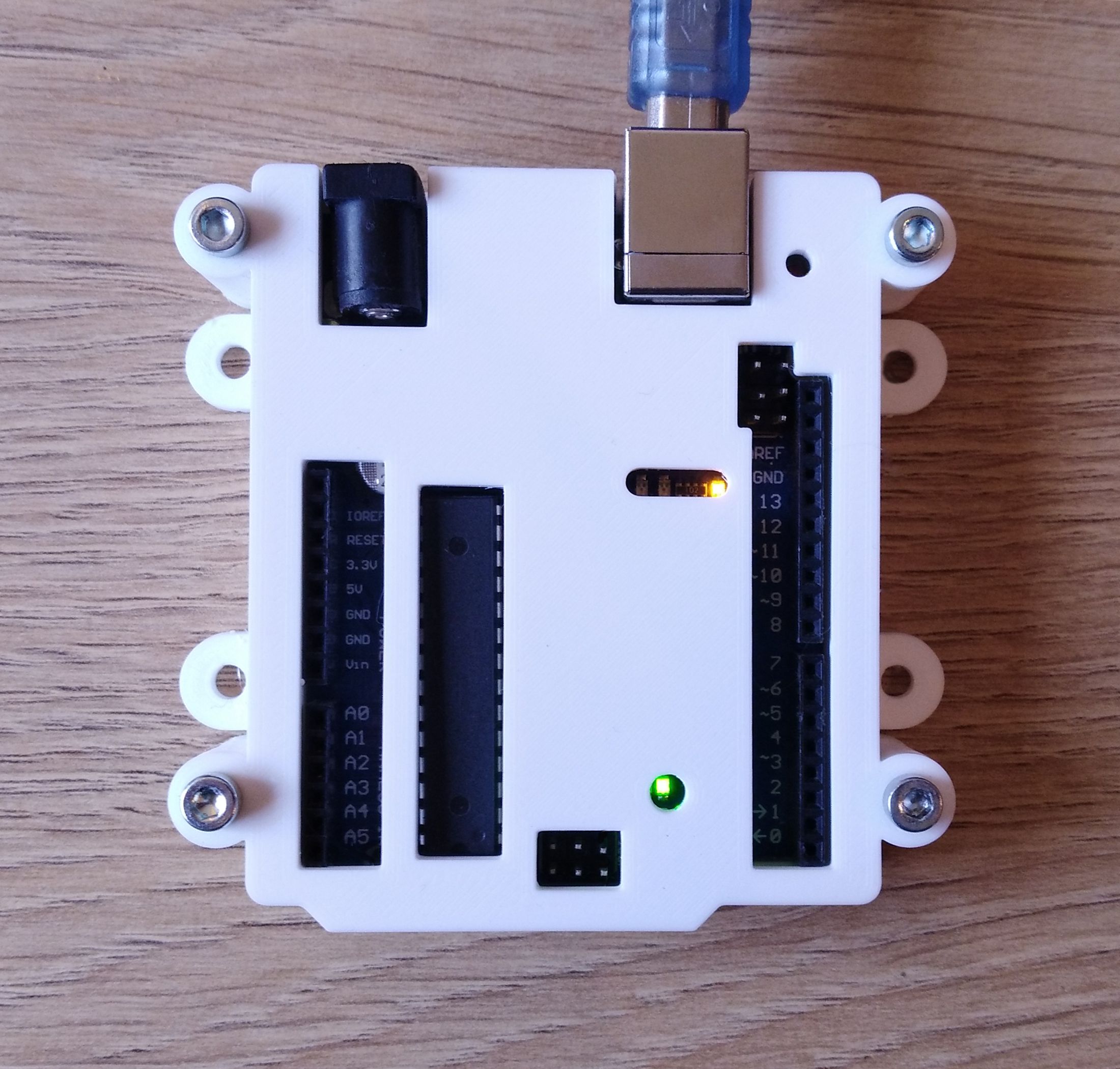 Archivo STL Caja Arduino・Plan de impresora 3D para descargar・Cults