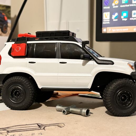 🚁 GX470 bumper and inner fender for SCX24・ STL File for 3D printing・Cults