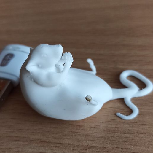 3D printed FAT CUTE RAT EATING • made with Ender 3・Cults