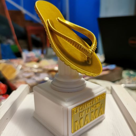 🏆 TROFEO DÍA DE LA MADRE - LA CHANCLA DE ORO・Archivo STL para Impresión ...