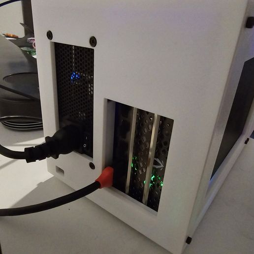 🔗 ADT Link UT3G USB4 eGPU Enclosure・ STL File for 3D printing・Cults