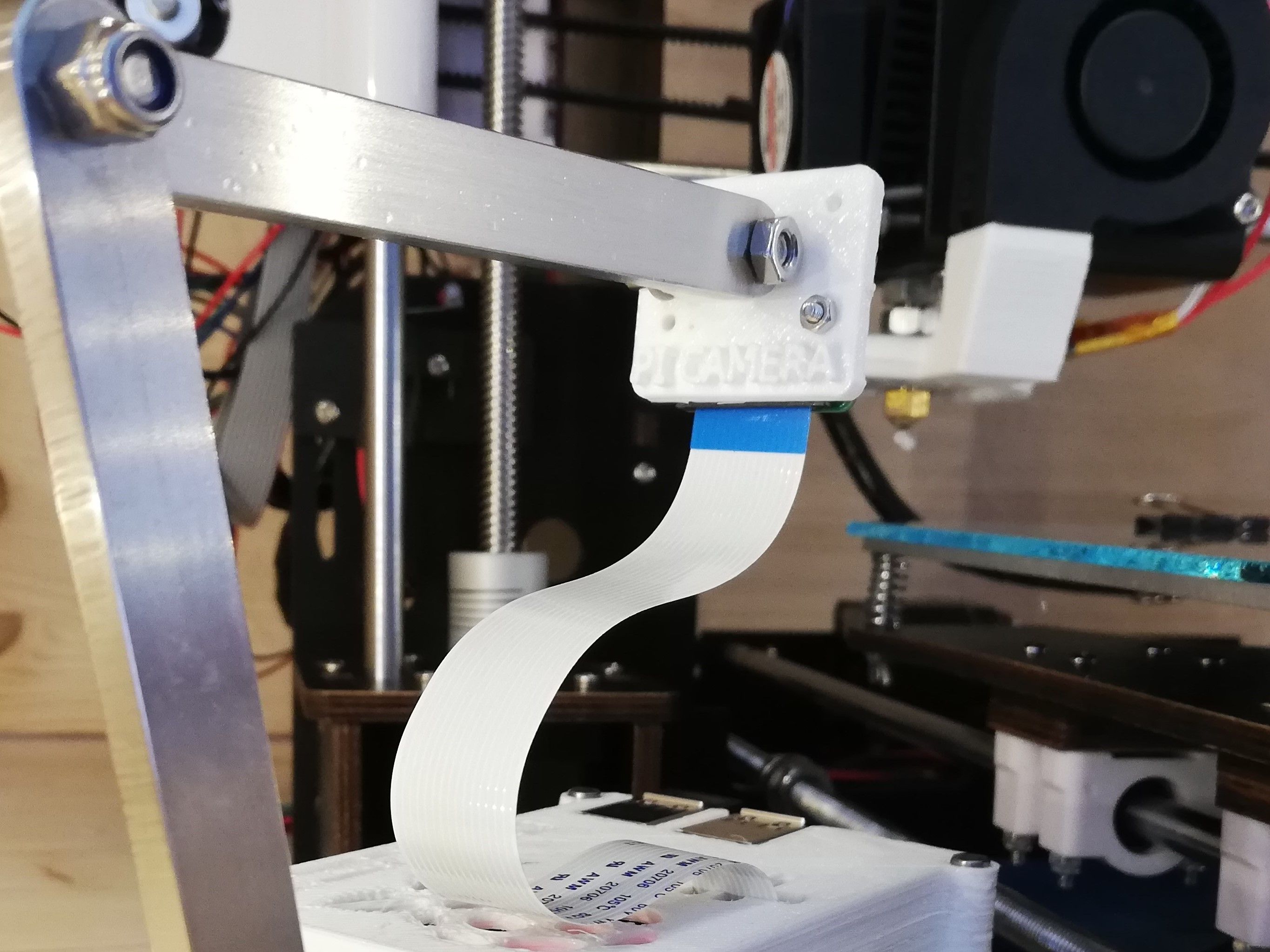 Download STL file Raspberry pi camera holder • 3D print template ・ Cults