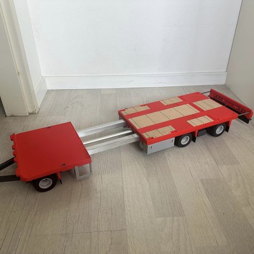 3D file 1/14 trailer flat bat 🚐 ・3D print design to download・Cults