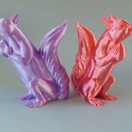 🌐 Squizzle! A No supports Squirrel Sculpt・Free STL File for ・Cults