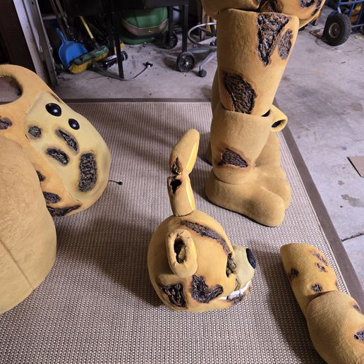 🎬 Five nights at Freddy's Movie Springtrap suit model・3D Print with the ...