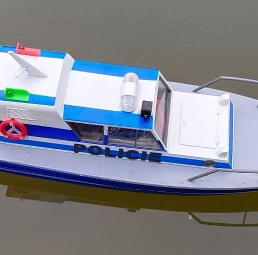 🛥️ Patrol boat - easy to build RC boat 1:32・ STL File for 3D printing・Cults