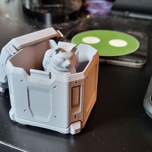 3D printing Scifi Box Crate • made with Bambu x1 carbon・Cults