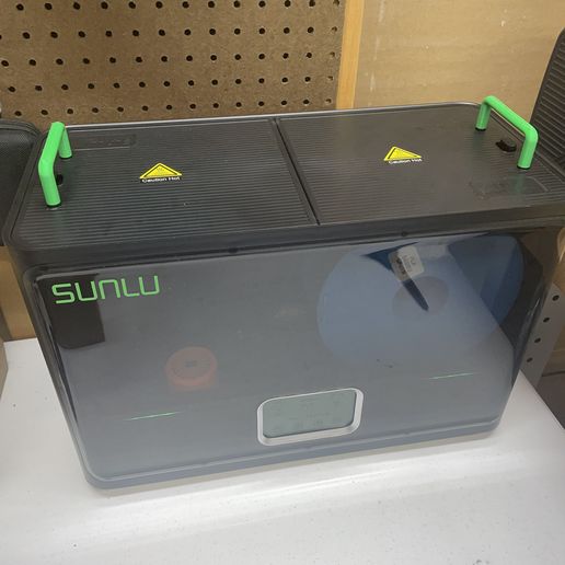 STL file SUNLU S4 Lid Handles 🧞‍♂️ (3MF)・3D print design to download・Cults