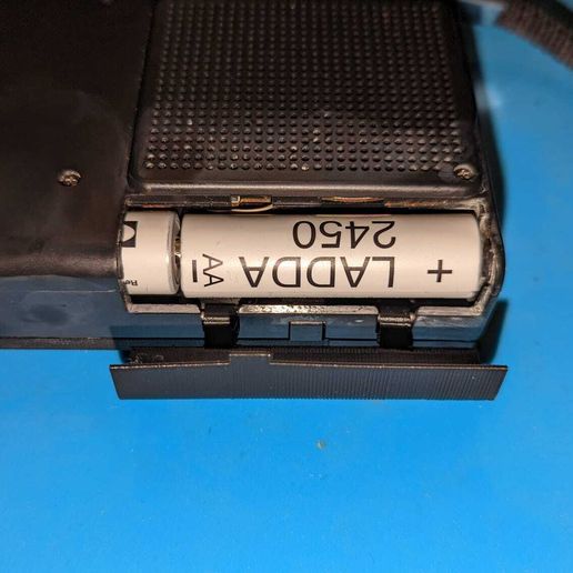 🔋 Walkman Battery Cover・ STL File for ・Cults