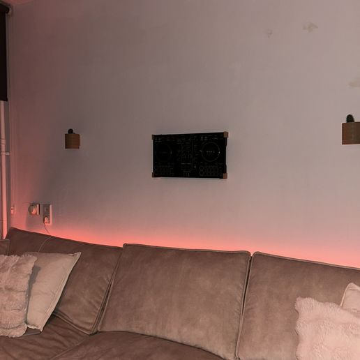 dj controller wall mount