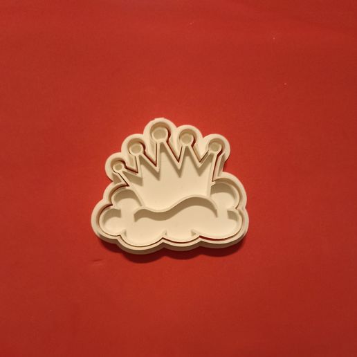 Stl File Crown đ In A Cloud âïž Cookie Cutteră»3d Print Object To Downloadă»cults