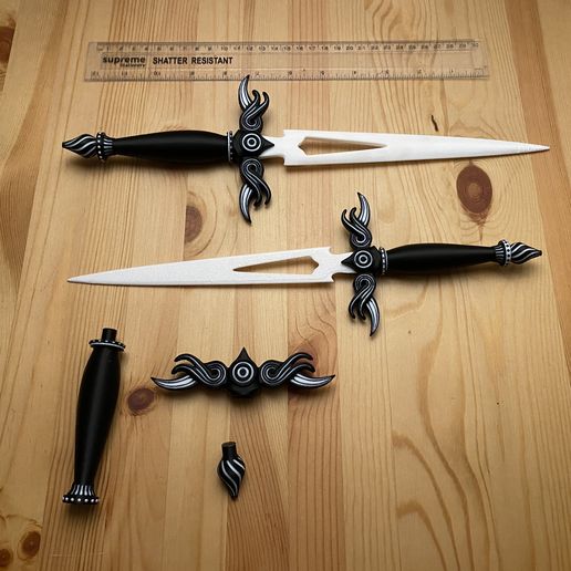 STL file Fantasy Dagger 🗡️ ・3D printing template to download・Cults