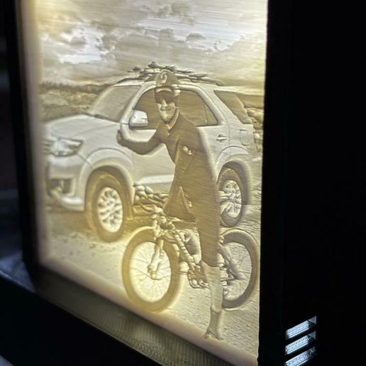 STL file Double-sided lithophane holder 🔦 ・3D printable design to ...