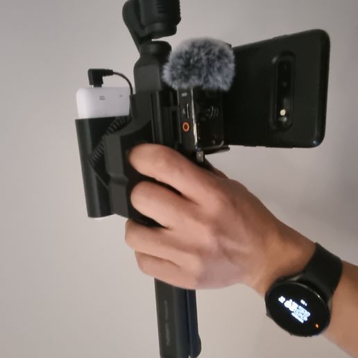 OBJ file Osmo Pocket 3 Grip with Phone. 📞 ・3D printer design to ...