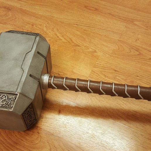 Free STL file Life Size Thor's Hammer (Mjolnir)・3D printing template to download・Cults