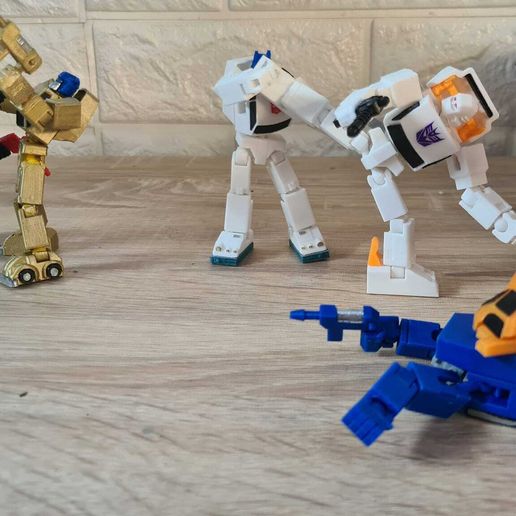 🤖 Runamuck and Runabout G1 style Actionmaster + ALTMODE・ 3D File for 3D ...