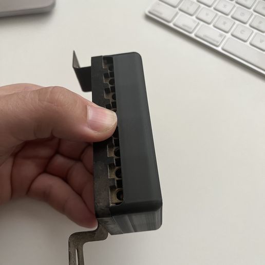 STL file Zetor fuse cover 🌳 ・3D printable model to download・Cults