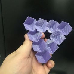 3D printed Penrose Triangle Illusion・Cults