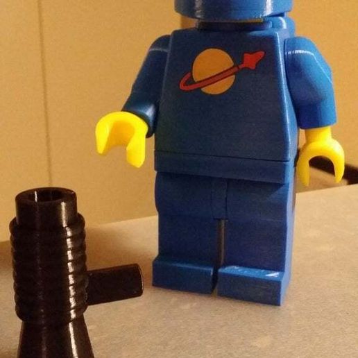 📣 Giant Minifig megaphone / Blaster・Free STL File for ・Cults