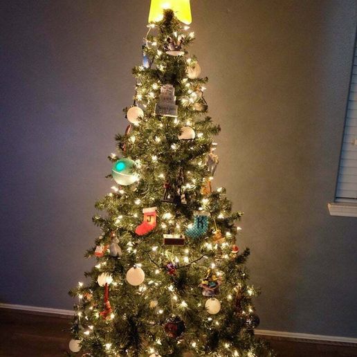 ⭐ Mario Power Star Christmas Tree Topper・ STL File for 3D printing・Cults