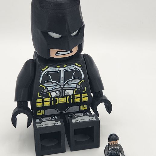 🧱 BatMan Brick Minifigure 500% Scale・Archivo 3MF para Impresión 3D・Cults