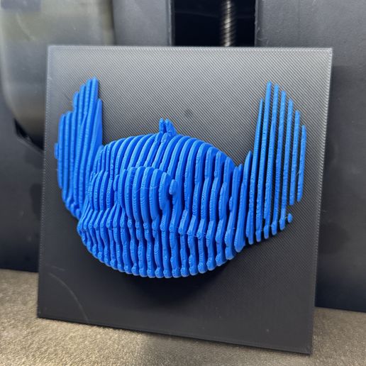 🗿 Stitch Layers Sculpture・Free 3MF File for 3D printing・Cults