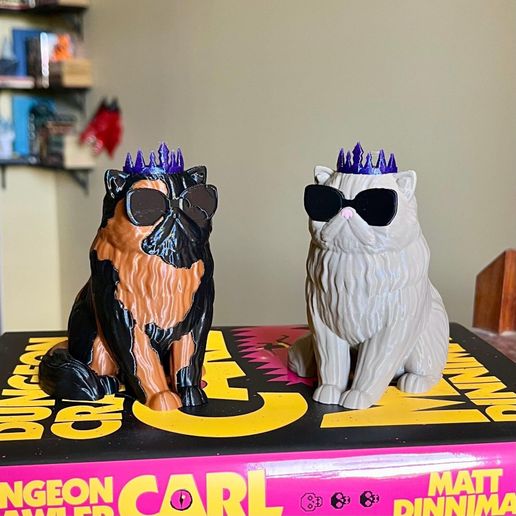 👸 Princess Donut the Queen Anne Chonk from DCC Bookshelf Decor Figure ...