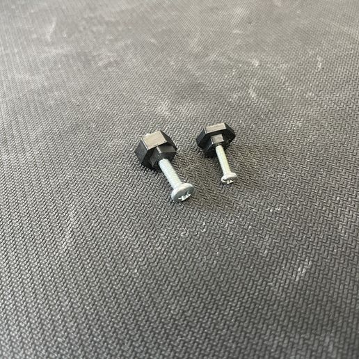 📷 Universal Corner Wall Mount for Security Cameras (M4/M3 Compatible ...