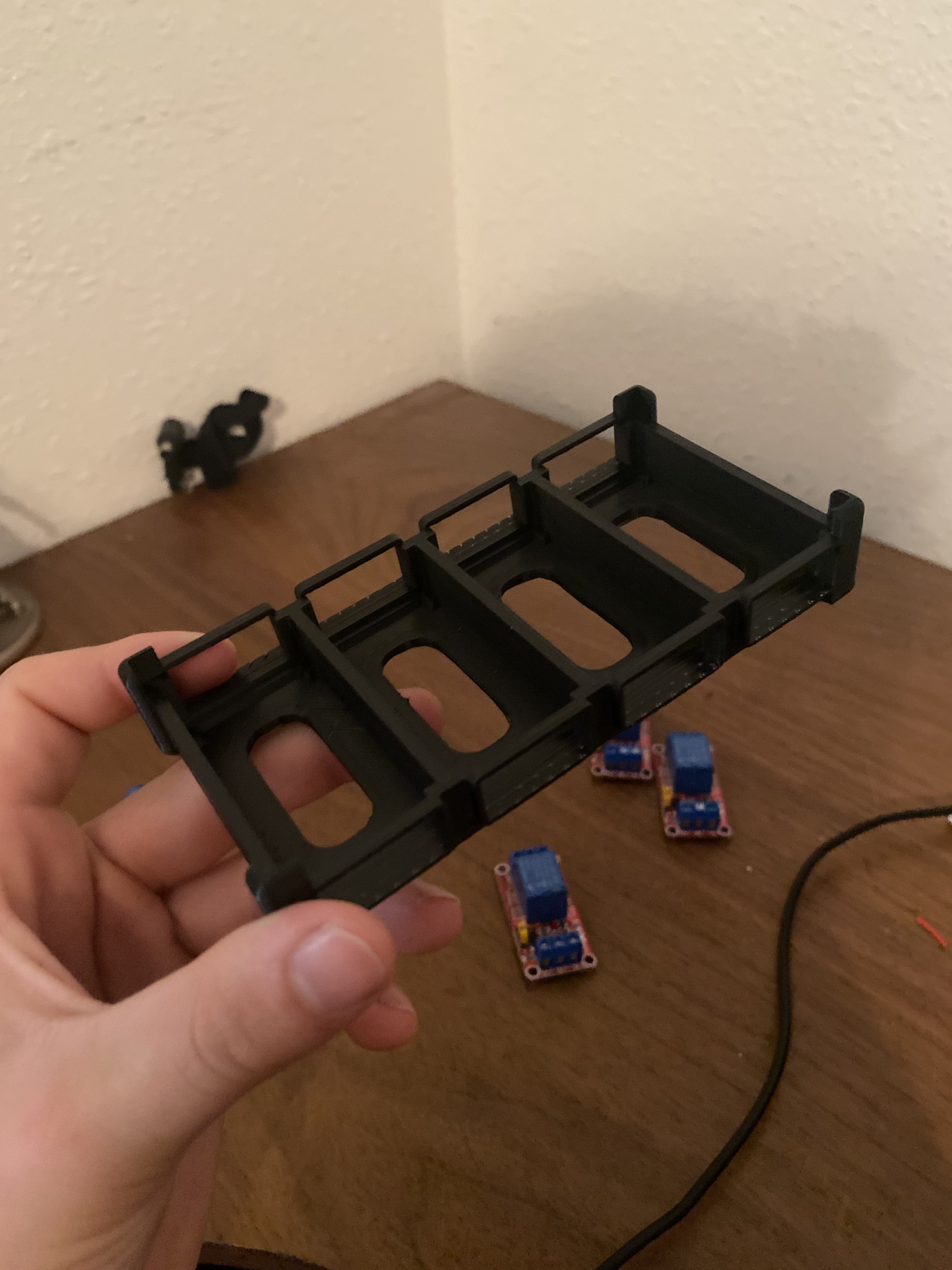 Download free STL file (4) Arduino relay housing • 3D printer design ...
