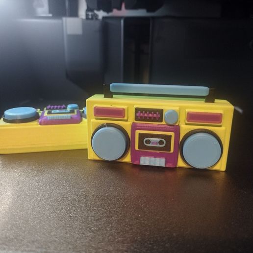 👌 Biggie Boombox DOUBLE Clicky Fidget and Keychain・ 3MF File for 3D ...
